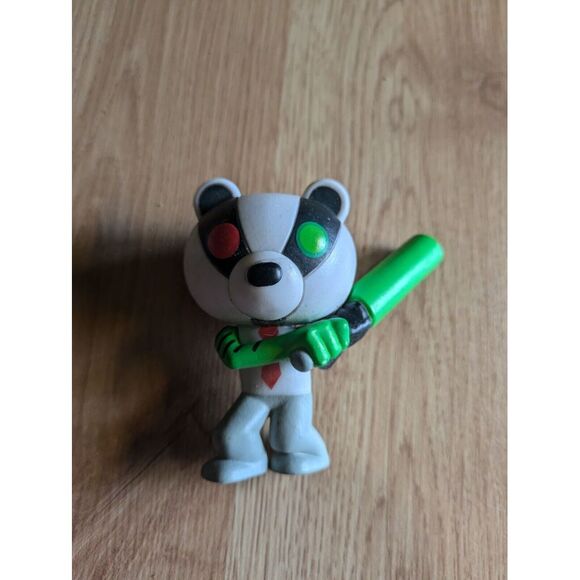 Toys | Piggy Minifigure Badger Mystery Pack 3 Bear Redgreen Eye Action ...
